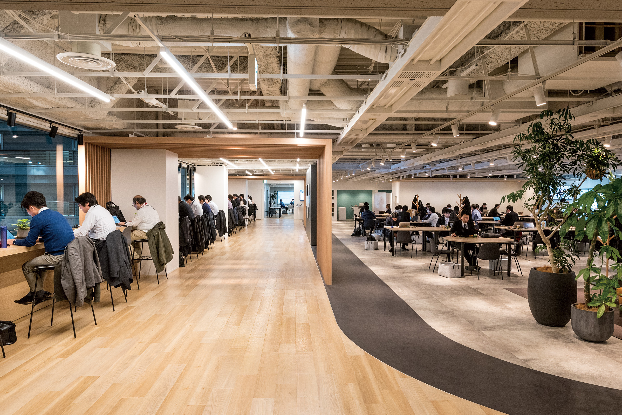 日本電気株式会社 |【CBRE】