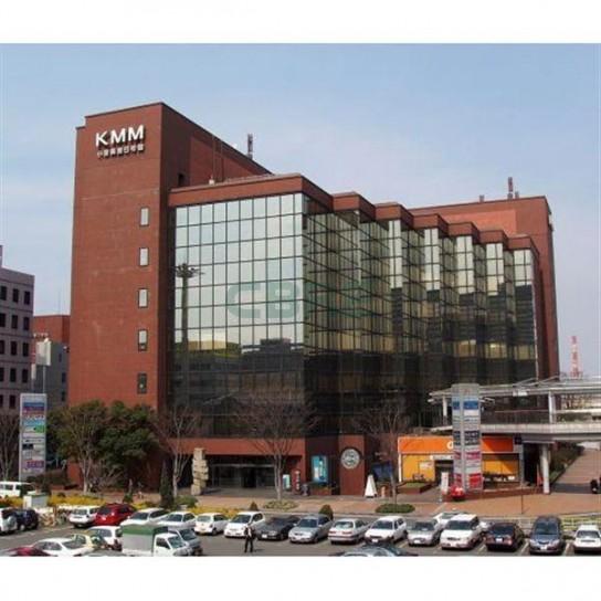 KMMビル（掲載終了）│賃貸オフィス・事務所│世界最大手*【CBRE】